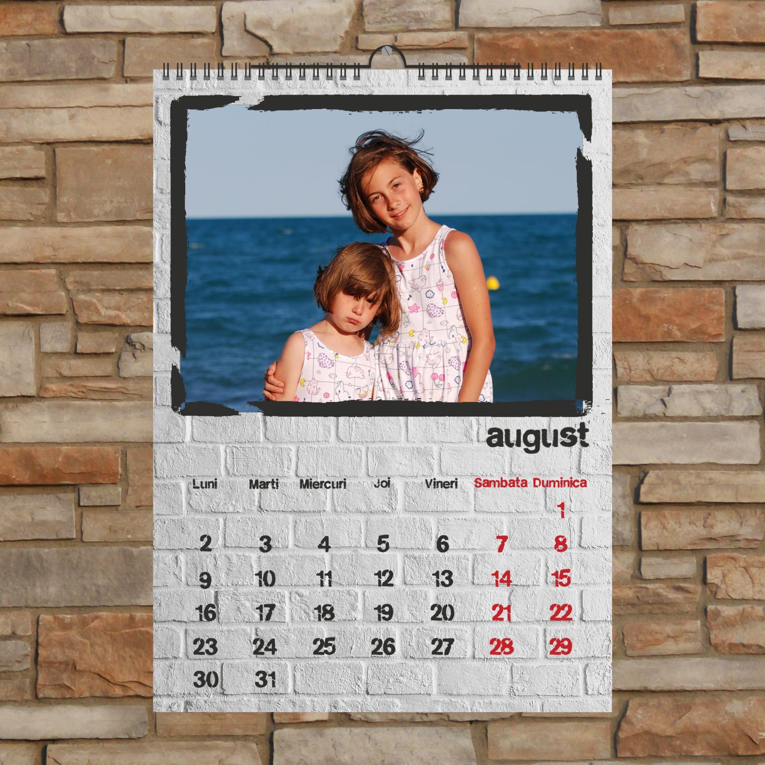 Calendar personalizat de perete A3 portret - Calendare foto
